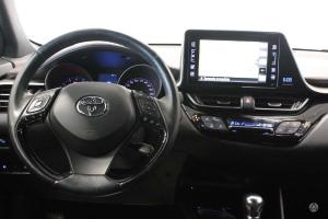 Black Toyota C-HR 2017 in Kaunas, with an engine capacity of 1.20 L and mileage of 159 thousand km for 15900 €, photo 9 on AUTOMOTO.COM.LV