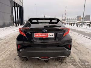 Black Toyota C-HR 2017 in Vilnius, with an engine capacity of 1.80 L and mileage of 128 thousand km for 16750 €, photo 6 on AUTOMOTO.COM.LV