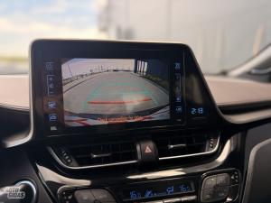 Melns Toyota C-HR 2017 Viļņa, ar dzinēja tilpumu 1.80 L un nobraukumu 92 tūkst. km par 17650 €, foto 26 vietnē AUTOMOTO.COM.LV
