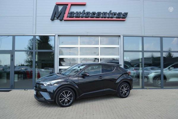 Melns Toyota C-HR 2017 Viļņa, ar dzinēja tilpumu 1.80 L un nobraukumu 151 tūkst. km par 17000 €, foto 1 vietnē AUTOMOTO.COM.LV