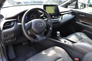 Черный Тойота C-HR 2017 в Вильнюс, объемом двигателя 1.80 л и пробегом 151 тыс. км за 17000 €, фото 35 на AUTOMOTO.COM.LV