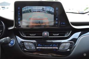 Черный Тойота C-HR 2017 в Вильнюс, объемом двигателя 1.80 л и пробегом 151 тыс. км за 17000 €, фото 48 на AUTOMOTO.COM.LV