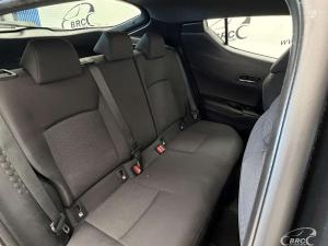 Черный Тойота C-HR 2017 в Вильнюс, объемом двигателя 1.80 л и пробегом 149 тыс. км за 17500 €, фото 13 на AUTOMOTO.COM.LV