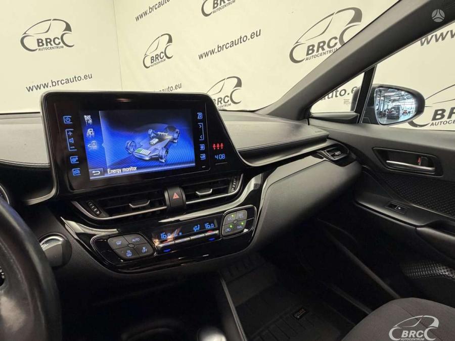 Черный Тойота C-HR 2017 в Вильнюс, объемом двигателя 1.80 л и пробегом 149 тыс. км за 17500 €, фото 27 на AUTOMOTO.COM.LV