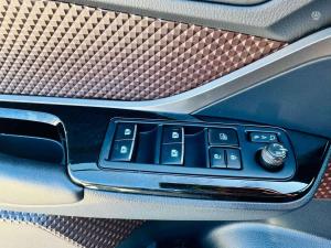 Melns Toyota C-HR 2017 Kauņa, ar dzinēja tilpumu 1.80 L un nobraukumu 155 tūkst. km par 16200 €, foto 15 vietnē AUTOMOTO.COM.LV