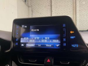 Черный Тойота C-HR 2017 в Клайпеда, объемом двигателя 1.80 л и пробегом 177 тыс. км за 16000 €, фото 17 на AUTOMOTO.COM.LV