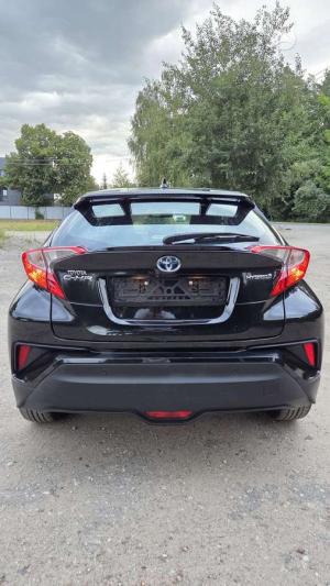 Melns Toyota C-HR 2017 Kauņa, ar dzinēja tilpumu 1.80 L un nobraukumu 134 tūkst. km par 14900 €, foto 11 vietnē AUTOMOTO.COM.LV