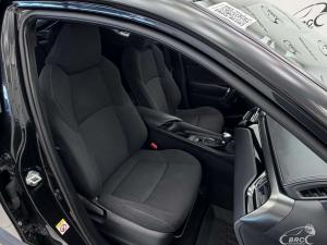 Melns Toyota C-HR 2017 Viļņa, ar dzinēja tilpumu 1.80 L un nobraukumu 149 tūkst. km par 15500 €, foto 10 vietnē AUTOMOTO.COM.LV