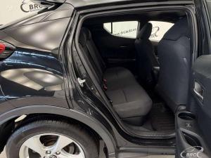 Melns Toyota C-HR 2017 Viļņa, ar dzinēja tilpumu 1.80 L un nobraukumu 149 tūkst. km par 15500 €, foto 11 vietnē AUTOMOTO.COM.LV
