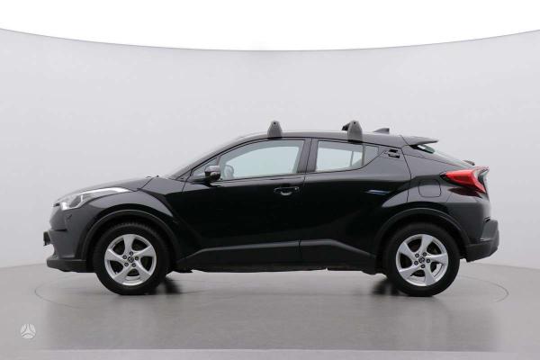 Черный Тойота C-HR 2017 в Вильнюс, объемом двигателя 1.20 л и пробегом 151 тыс. км за 13900 €, фото 5 на AUTOMOTO.COM.LV