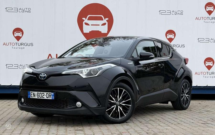 Black Toyota C-HR 2017 in Taurage, with an engine capacity of 1.80 L and mileage of 168 thousand km for 14800 €, photo 1 on AUTOMOTO.COM.LV