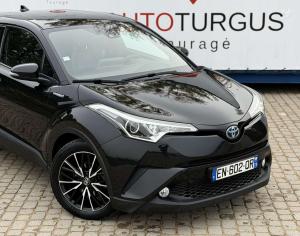 Black Toyota C-HR 2017 in Taurage, with an engine capacity of 1.80 L and mileage of 168 thousand km for 14800 €, photo 7 on AUTOMOTO.COM.LV