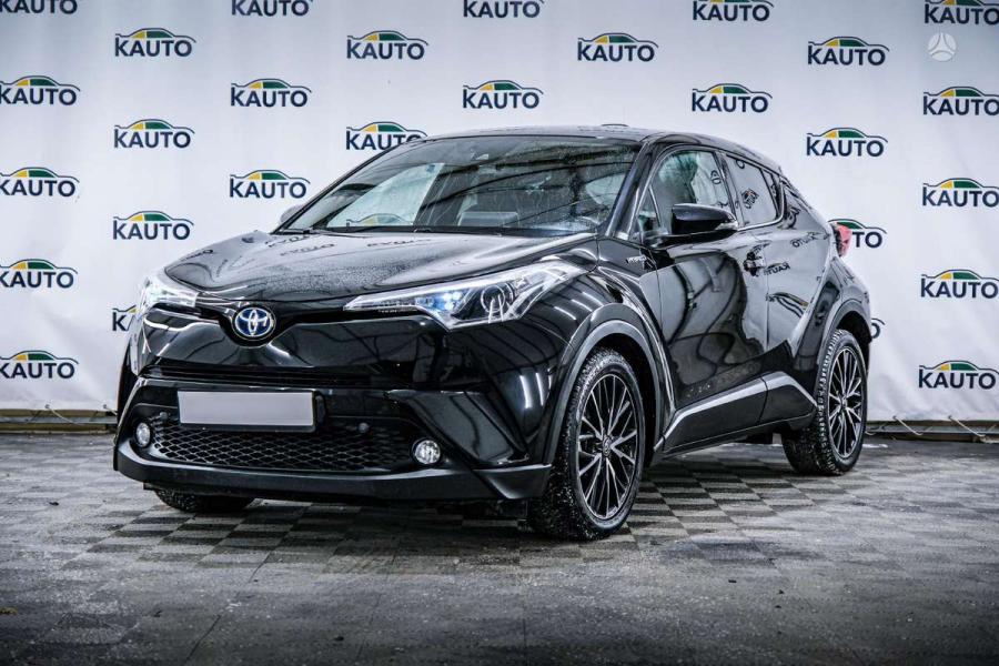 Melns Toyota C-HR 2018 Kauņa, ar dzinēja tilpumu 1.80 L un nobraukumu 208 tūkst. km par 15990 €, foto 1 vietnē AUTOMOTO.COM.LV