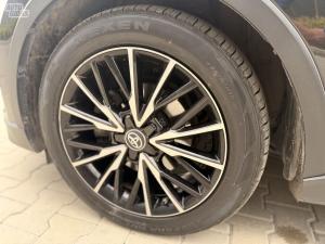 Melns Toyota C-HR 2018 Viļņa, ar dzinēja tilpumu 1.80 L un nobraukumu 122 tūkst. km par 16350 €, foto 10 vietnē AUTOMOTO.COM.LV