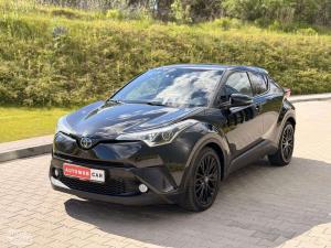Black Toyota C-HR 2018 in Vilnius, with an engine capacity of 1.80 L and mileage of 132 thousand km for 17650 €, photo  on AUTOMOTO.COM.LV