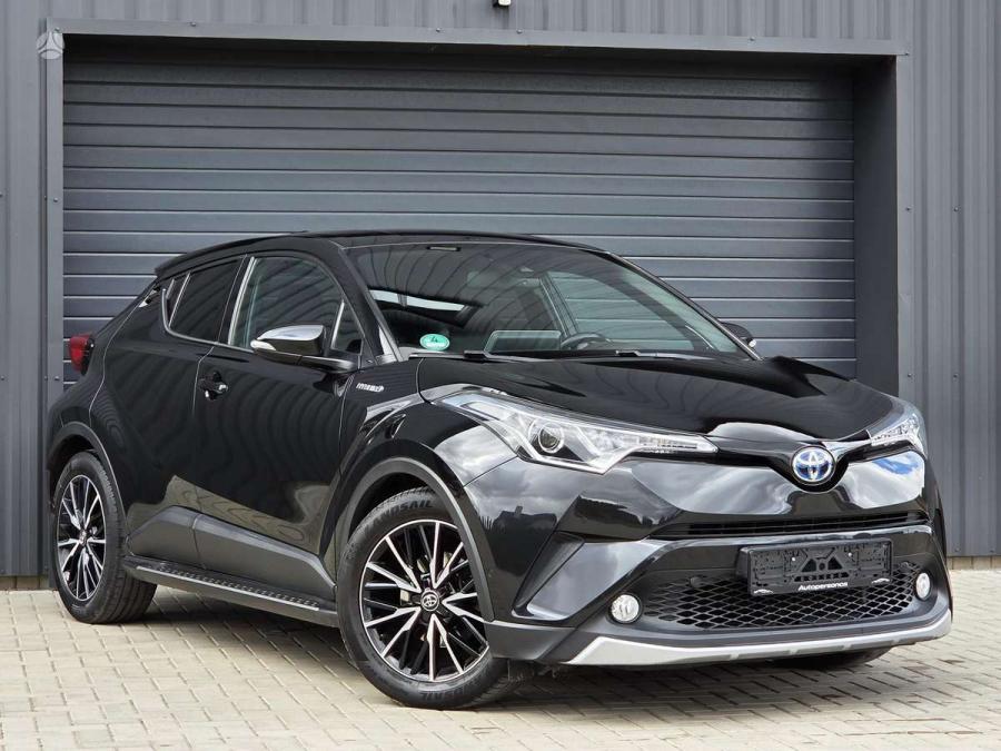 Черный Тойота C-HR 2018 в Каунас, объемом двигателя 1.80 л и пробегом 198 тыс. км за 15850 €, фото 1 на AUTOMOTO.COM.LV