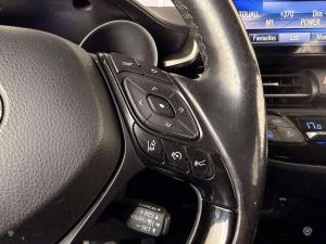 Черный Тойота C-HR 2018 в Вильнюс, объемом двигателя 1.80 л и пробегом 132 тыс. км за 17650 €, фото 24 на AUTOMOTO.COM.LV