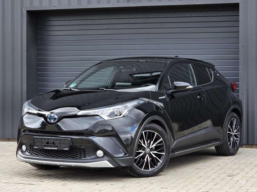 Черный Тойота C-HR 2018 в Каунас, объемом двигателя 1.80 л и пробегом 198 тыс. км за 15999 €, фото 4 на AUTOMOTO.COM.LV