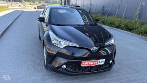 Melns Toyota C-HR 2018 Viļņa, ar dzinēja tilpumu 1.80 L un nobraukumu 83 tūkst. km par 17450 €, foto 10 vietnē AUTOMOTO.COM.LV