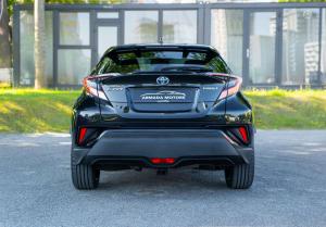 Melns Toyota C-HR 2018 Viļņa, ar dzinēja tilpumu 1.80 L un nobraukumu 183 tūkst. km par 14900 €, foto 14 vietnē AUTOMOTO.COM.LV
