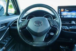 Melns Toyota C-HR 2018 Viļņa, ar dzinēja tilpumu 1.80 L un nobraukumu 183 tūkst. km par 14900 €, foto 25 vietnē AUTOMOTO.COM.LV