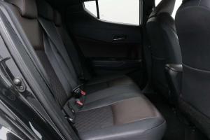 Black Toyota C-HR 2018 in Vilnius, with an engine capacity of 1.80 L and mileage of 123 thousand km for 19900 €, photo 11 on AUTOMOTO.COM.LV
