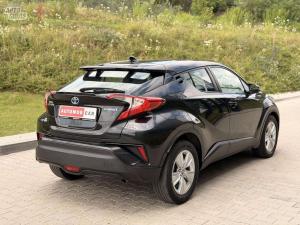 Melns Toyota C-HR 2018 Viļņa, ar dzinēja tilpumu 1.80 L un nobraukumu 83 tūkst. km par 16950 €, foto 10 vietnē AUTOMOTO.COM.LV