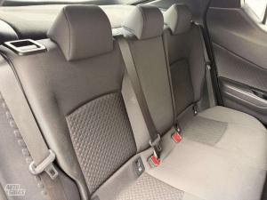 Melns Toyota C-HR 2018 Viļņa, ar dzinēja tilpumu 1.80 L un nobraukumu 83 tūkst. km par 16950 €, foto 29 vietnē AUTOMOTO.COM.LV