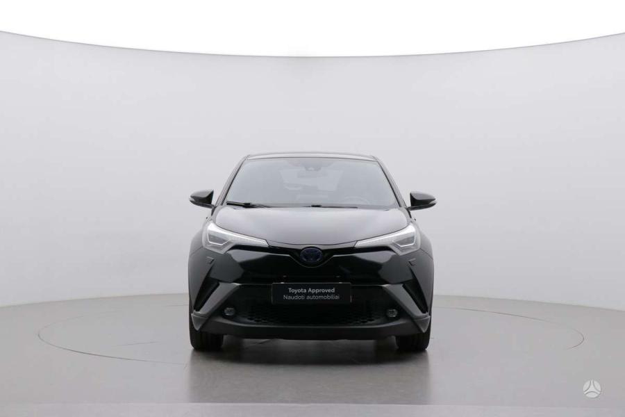 Черный Тойота C-HR 2018 в Вильнюс, объемом двигателя 1.80 л и пробегом 123 тыс. км за 19900 €, фото 7 на AUTOMOTO.COM.LV