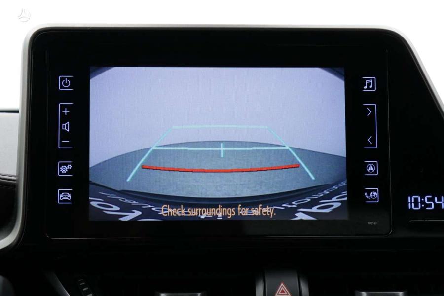 Черный Тойота C-HR 2018 в Вильнюс, объемом двигателя 1.80 л и пробегом 123 тыс. км за 19900 €, фото 24 на AUTOMOTO.COM.LV