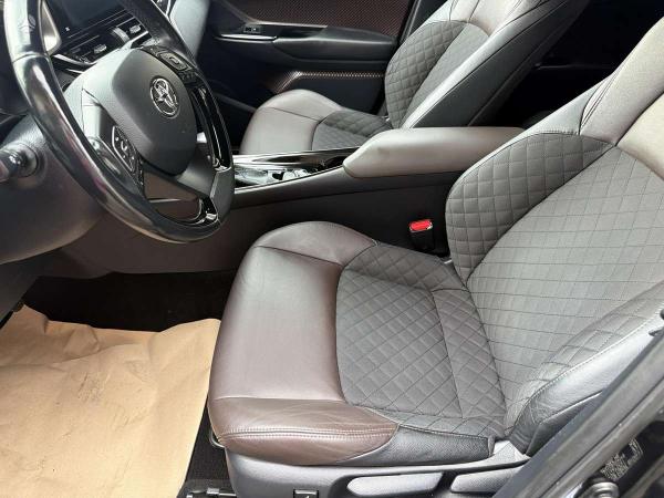 Melns Toyota C-HR 2018 Utena, ar dzinēja tilpumu 1.80 L un nobraukumu 230 tūkst. km par 13590 €, foto 5 vietnē AUTOMOTO.COM.LV