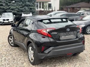 Melns Toyota C-HR 2018 Utena, ar dzinēja tilpumu 1.80 L un nobraukumu 230 tūkst. km par 12590 €, foto 5 vietnē AUTOMOTO.COM.LV