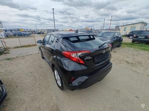 Черный Тойота C-HR 2018 в Вильнюс, объемом двигателя 1.80 л и пробегом 150 тыс. км за 14500 €, фото 11 на AUTOMOTO.COM.LV