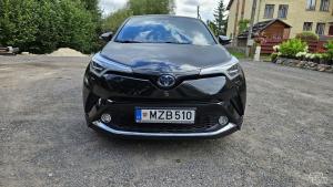 Черный Тойота C-HR 2018 в Паневежис, объемом двигателя 1.80 л и пробегом 129 тыс. км за 17600 €, фото  на AUTOMOTO.COM.LV