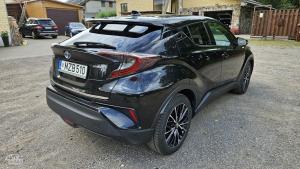 Черный Тойота C-HR 2018 в Паневежис, объемом двигателя 1.80 л и пробегом 129 тыс. км за 17600 €, фото 5 на AUTOMOTO.COM.LV