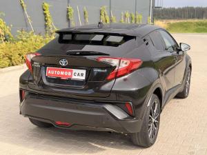 Black Toyota C-HR 2018 in Vilnius, with an engine capacity of 1.80 L and mileage of 133 thousand km for 16500 €, photo 6 on AUTOMOTO.COM.LV