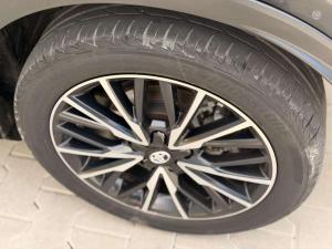 Black Toyota C-HR 2018 in Vilnius, with an engine capacity of 1.80 L and mileage of 133 thousand km for 16500 €, photo 10 on AUTOMOTO.COM.LV