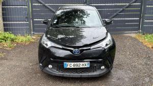 Black Toyota C-HR 2018 in Jonava, with an engine capacity of 1.80 L and mileage of 290 thousand km for 8700 €, photo 15 on AUTOMOTO.COM.LV