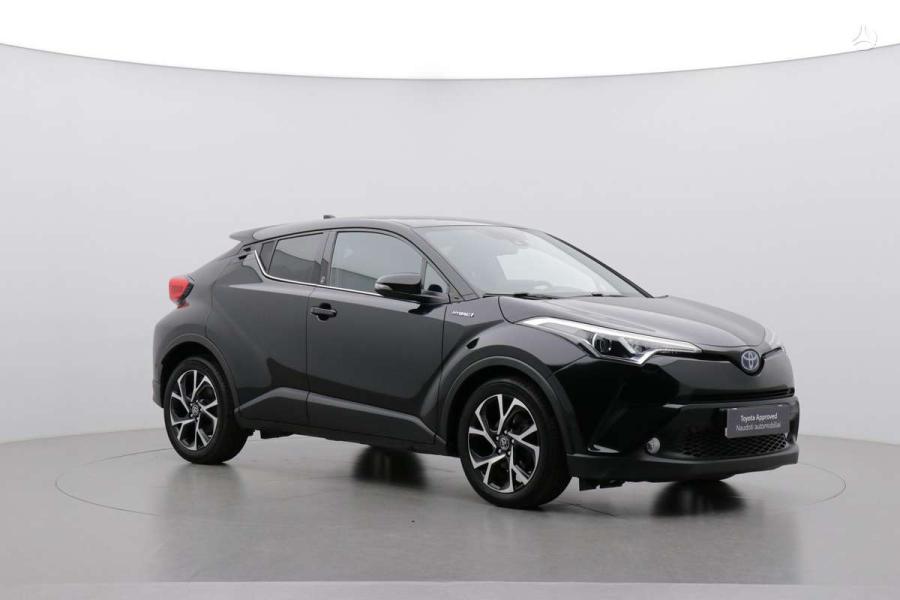 Черный Тойота C-HR 2018 в Вильнюс, объемом двигателя 1.80 л и пробегом 144 тыс. км за 19900 €, фото 20 на AUTOMOTO.COM.LV