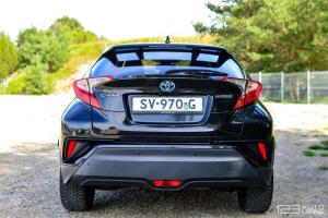 Черный Тойота C-HR 2018 в Кретинга, объемом двигателя 1.80 л и пробегом 223 тыс. км за 14650 €, фото 7 на AUTOMOTO.COM.LV