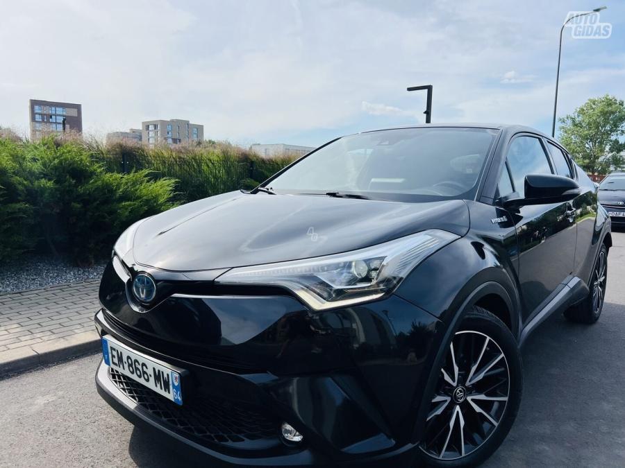 Melns Toyota C-HR 2018 Kauņa, ar dzinēja tilpumu 1.80 L un nobraukumu 179 tūkst. km par 16200 €, foto 11 vietnē AUTOMOTO.COM.LV