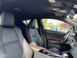 Melns Toyota C-HR 2018 Kauņa, ar dzinēja tilpumu 1.80 L un nobraukumu 179 tūkst. km par 16200 €, foto 23 vietnē AUTOMOTO.COM.LV