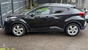 Черный Тойота C-HR 2018 в Ионава, объемом двигателя 1.80 л и пробегом 290 тыс. км за 9350 €, фото 17 на AUTOMOTO.COM.LV