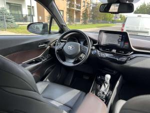 Melns Toyota C-HR 2018 Kauņa, ar dzinēja tilpumu 1.80 L un nobraukumu 178 tūkst. km par 16300 €, foto 25 vietnē AUTOMOTO.COM.LV