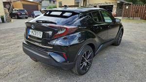 Черный Тойота C-HR 2018 в Паневежис, объемом двигателя 1.80 л и пробегом 129 тыс. км за 16999 €, фото 5 на AUTOMOTO.COM.LV