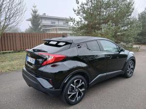 Melns Toyota C-HR 2019 Viļņa, ar dzinēja tilpumu 1.80 L un nobraukumu 50 tūkst. km par 16600 €, foto 7 vietnē AUTOMOTO.COM.LV
