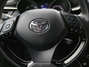 Melns Toyota C-HR 2019 Viļņa, ar dzinēja tilpumu 1.80 L un nobraukumu 50 tūkst. km par 16600 €, foto 25 vietnē AUTOMOTO.COM.LV