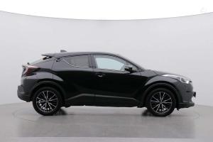 Black Toyota C-HR 2019 in Vilnius, with an engine capacity of 1.20 L and mileage of 117 thousand km for 16900 €, photo 17 on AUTOMOTO.COM.LV