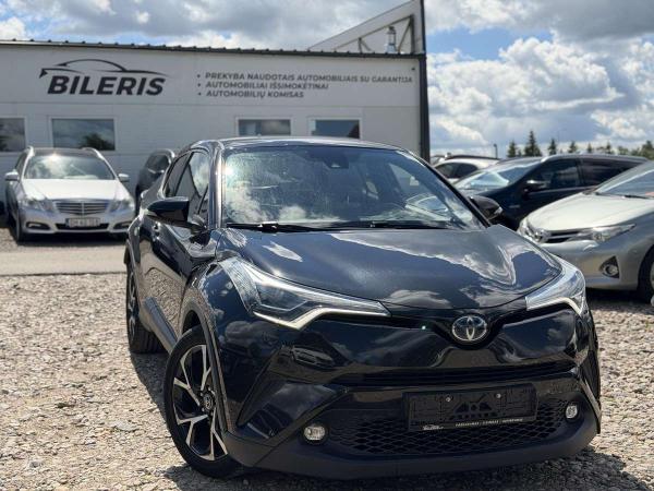 Black Toyota C-HR 2019 in Utena, with an engine capacity of 1.80 L and mileage of 200 thousand km for 14790 €, photo 1 on AUTOMOTO.COM.LV