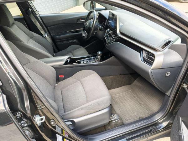 Melns Toyota C-HR 2019 Utena, ar dzinēja tilpumu 1.80 L un nobraukumu 195 tūkst. km par 15090 €, foto 10 vietnē AUTOMOTO.COM.LV